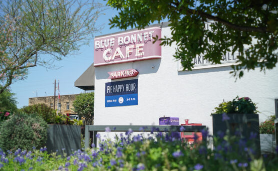 Iconic Blue Bonnet Cafe dishes out down-home food and Texas-size charm ...