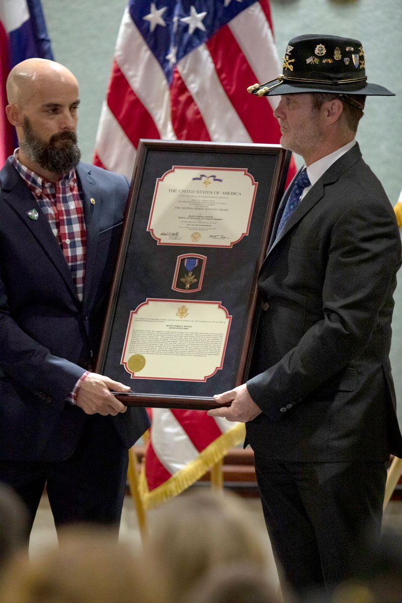 Army major from Llano receives posthumous Distinguished Service Cross ...