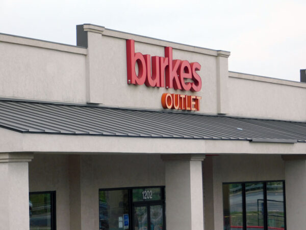 Marble Falls Burkes taking over Bealls building and expanding ...