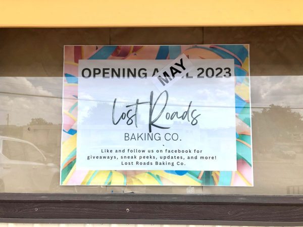 NEW BIZ: Traveling couple finds Marble Falls; Lost Roads bakery follows ...