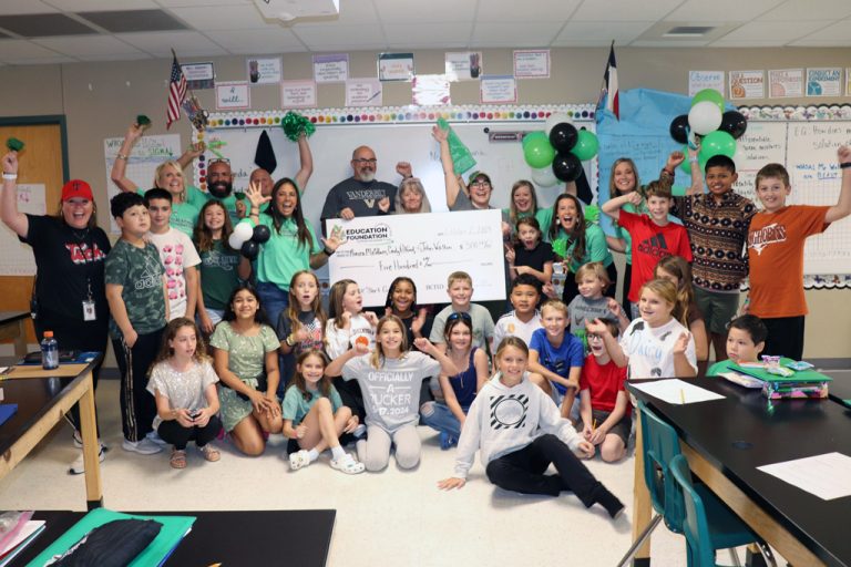 New BCISD Education Foundation grants teachers’ wishes - DailyTrib.com
