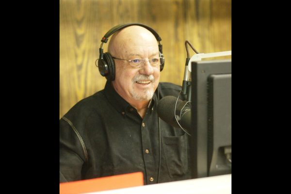 Radio Hall of Famer Ed Chandler dies at 74 - DailyTrib.com