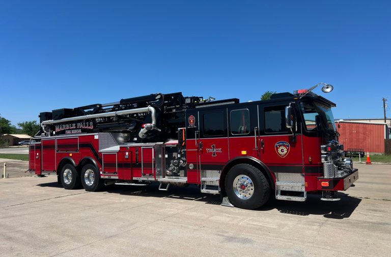 New fire engine rolls into Marble Falls - DailyTrib.com