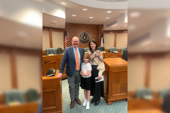 Troxclair quarry bill left pending in Texas House committee - DailyTrib.com